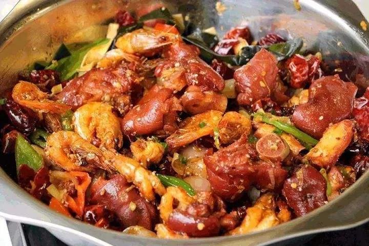 Eight pieces of water, weird taste of white meat, chicken hoof flowers ...