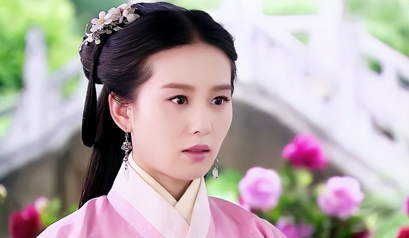 "Fox Demon" Bamboo Industry chapter is out of the circle: Liu Shishi's figure, Deng Wei's face ...