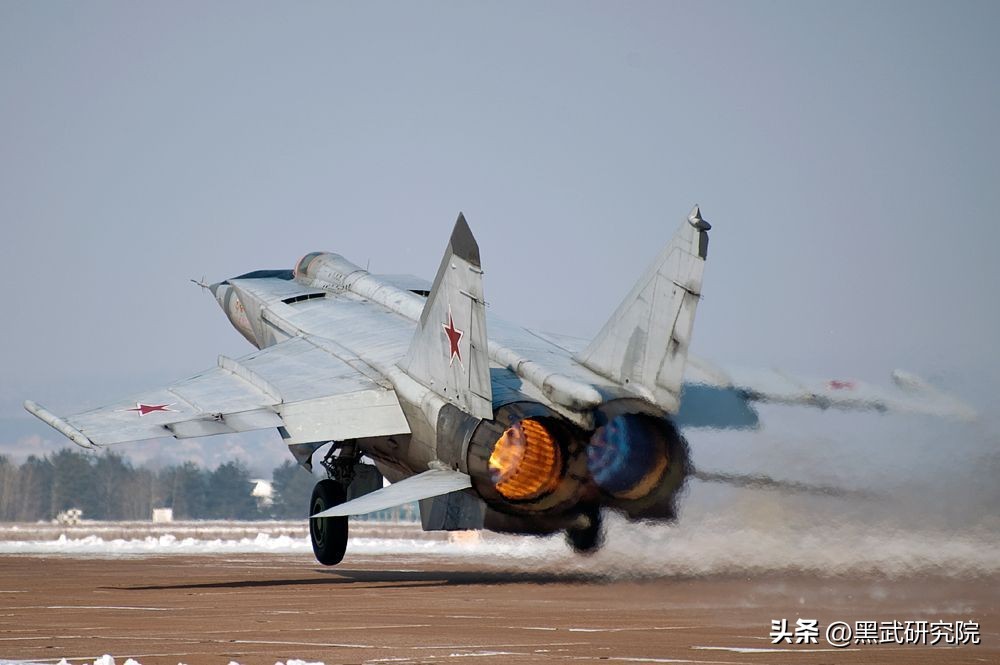 MiG-25: Speed, ceiling and rate of climb - iNEWS