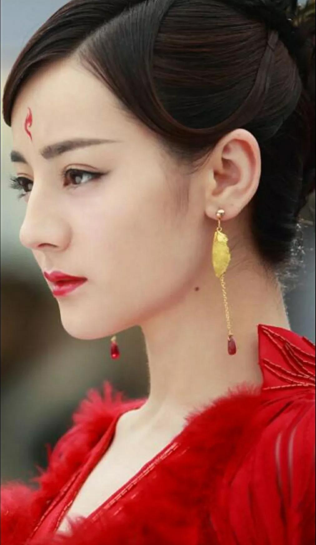 Sansheng Sanshifengjiu: Why do men like fox spirits?Look at Feng Jiu ...