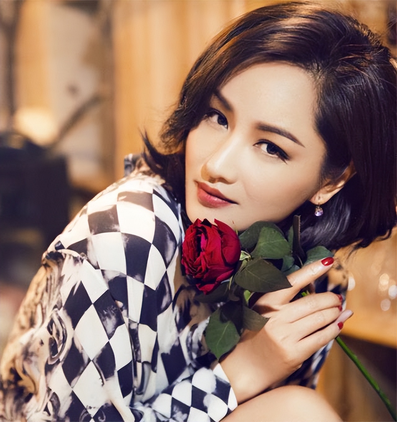 Qu Ying's influence is far higher than that of her eldest cousin. Why ...