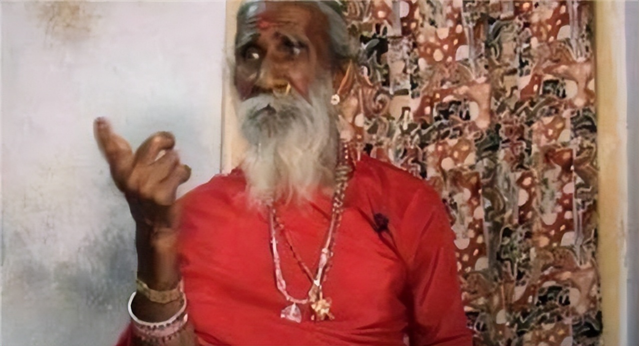 91-year-old ascetic monk in India did not eat or drink for 78 years? It ...