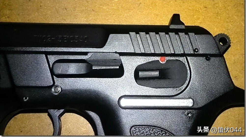 Pakistani B6 pistol - iNEWS