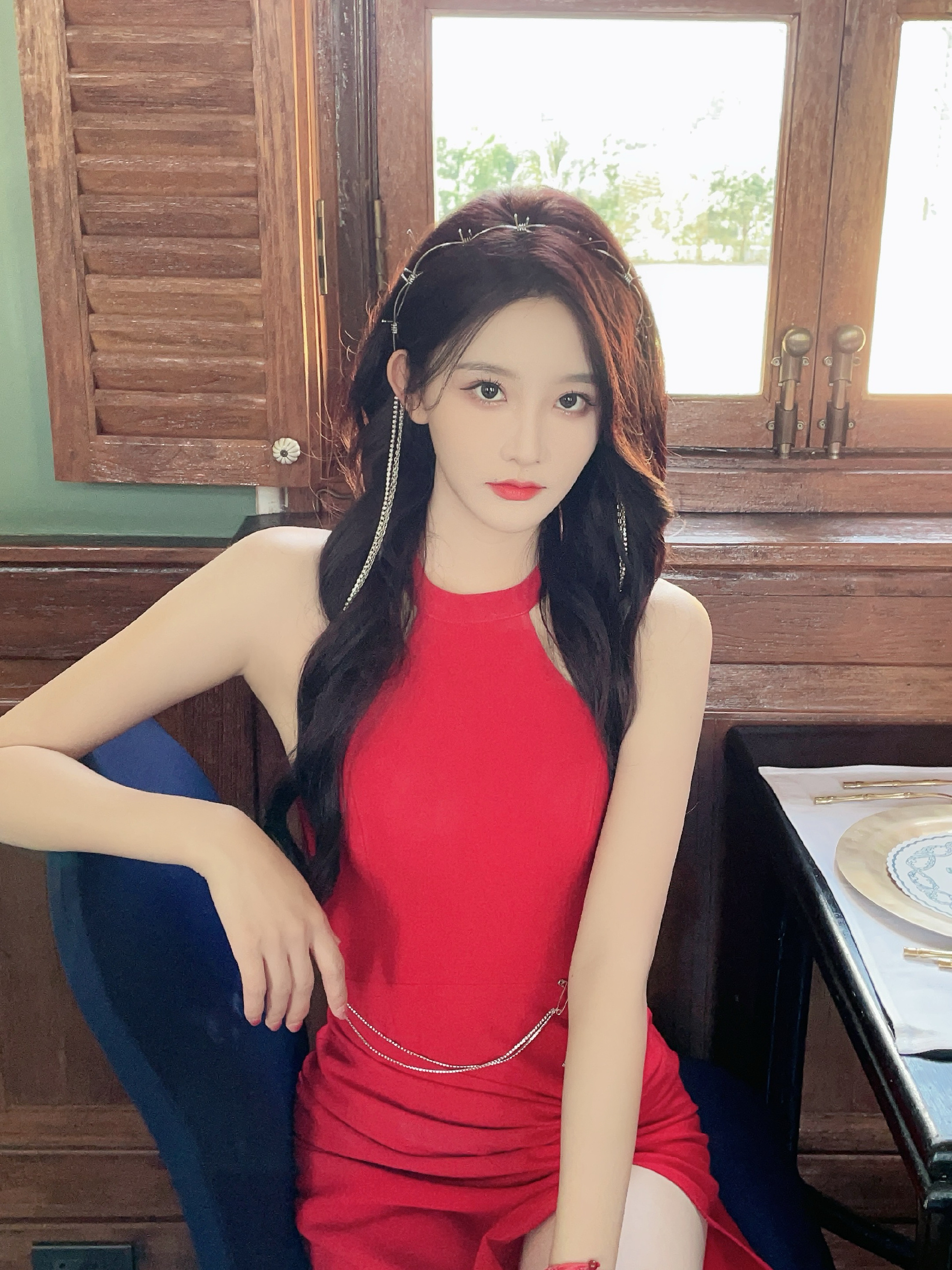 Learn more about sweet idol Zhou Shiyu - iNEWS