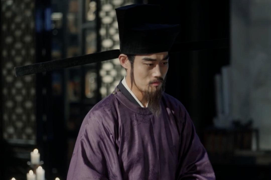 Ouyang Xiu, a famous minister of a generation, has always cherished ...