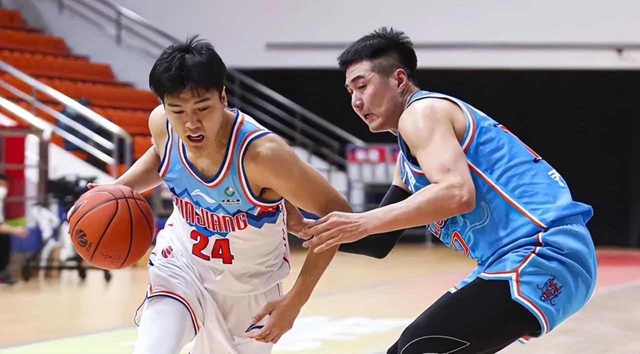 13 points, 16 rebounds, 16 assists, plus/minus +30, Gao Shiyan can't ...