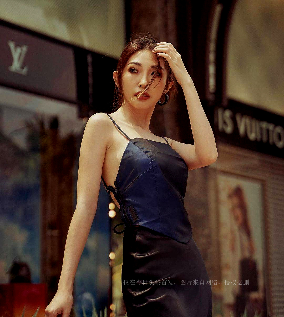 Vietnamese actor Nguyen Thu Quynh was exposed in an indecent video, allowing people to see ...