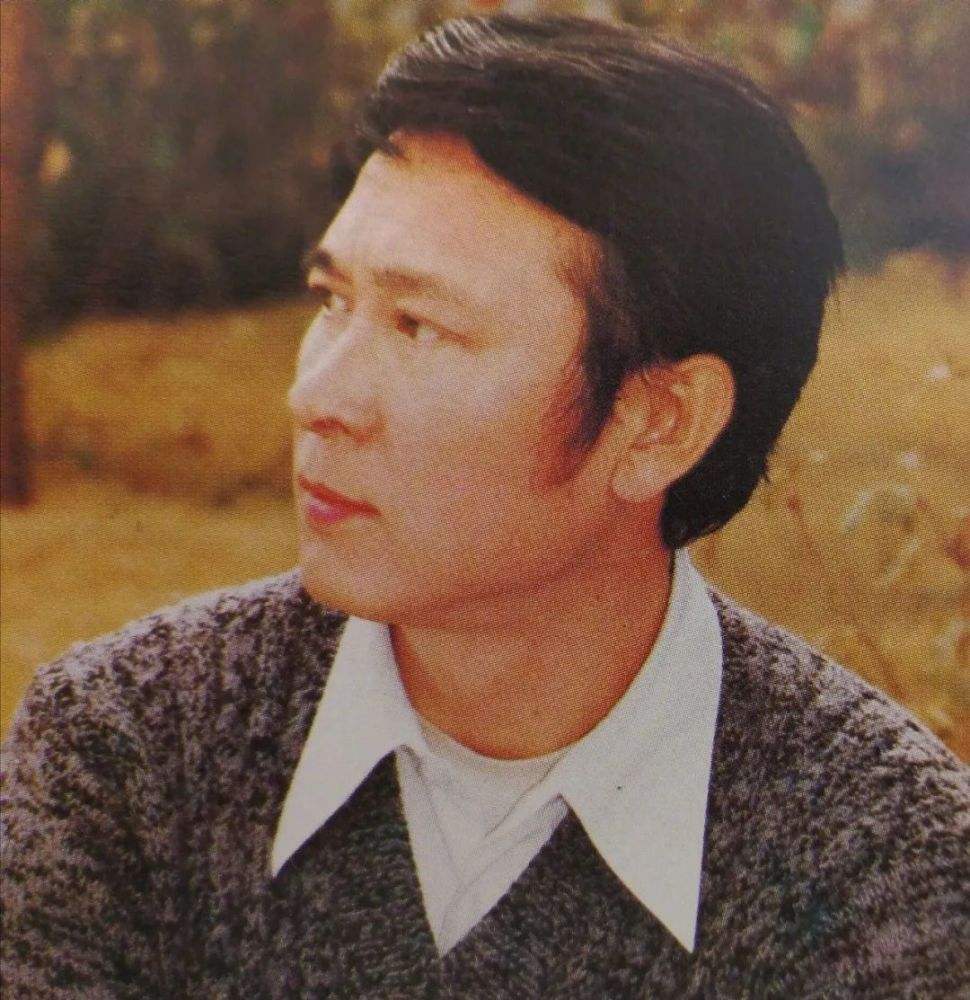 Yang Junyong: Bereaved his father, mother and wife one after another ...