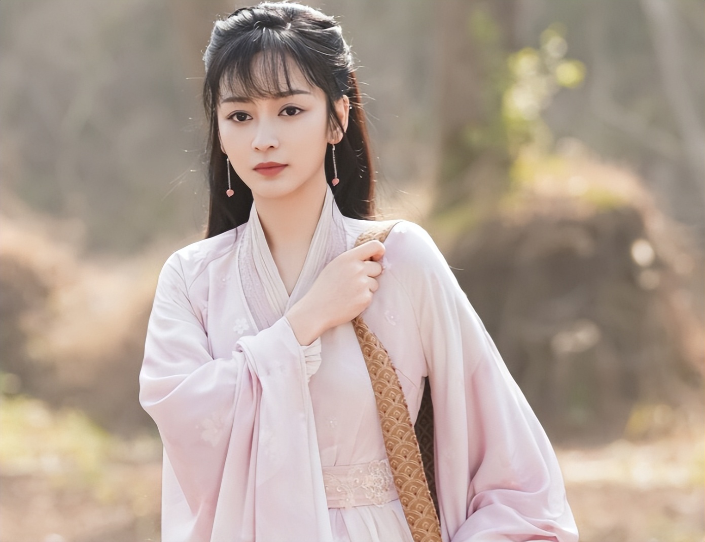 "Fox Fairy Little Matchmaker" has arrived in Hengdian, and 13 artists ...
