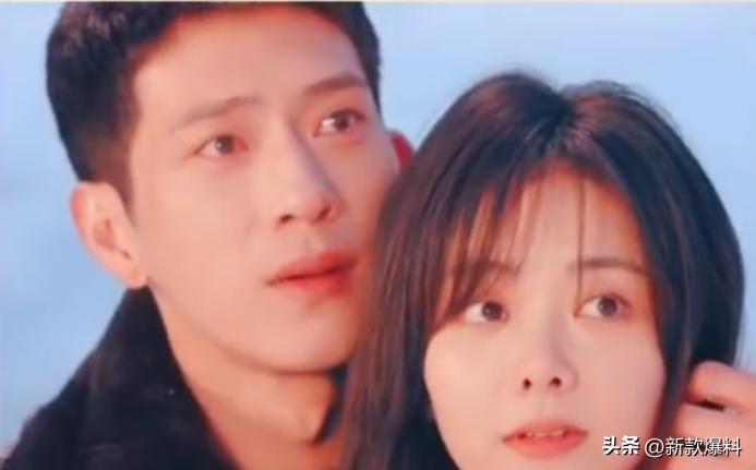 Jing Boran And Tan Songyun Yurt Kiss Inews