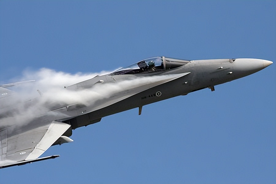 On the 9th, Pakistan decided to join the Turkish TFX fighter project ...