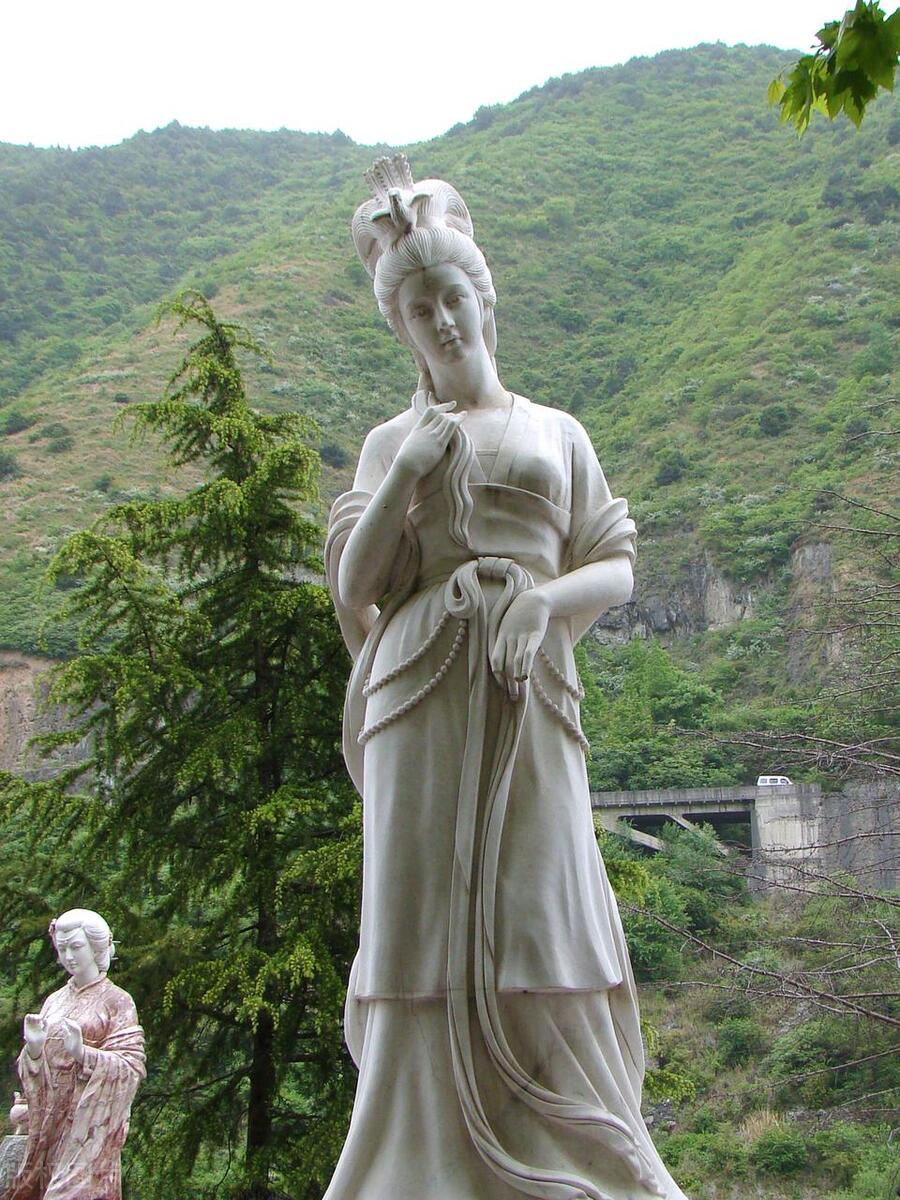 Bao Si: She wanted to win the country for her son, but she didn't ...