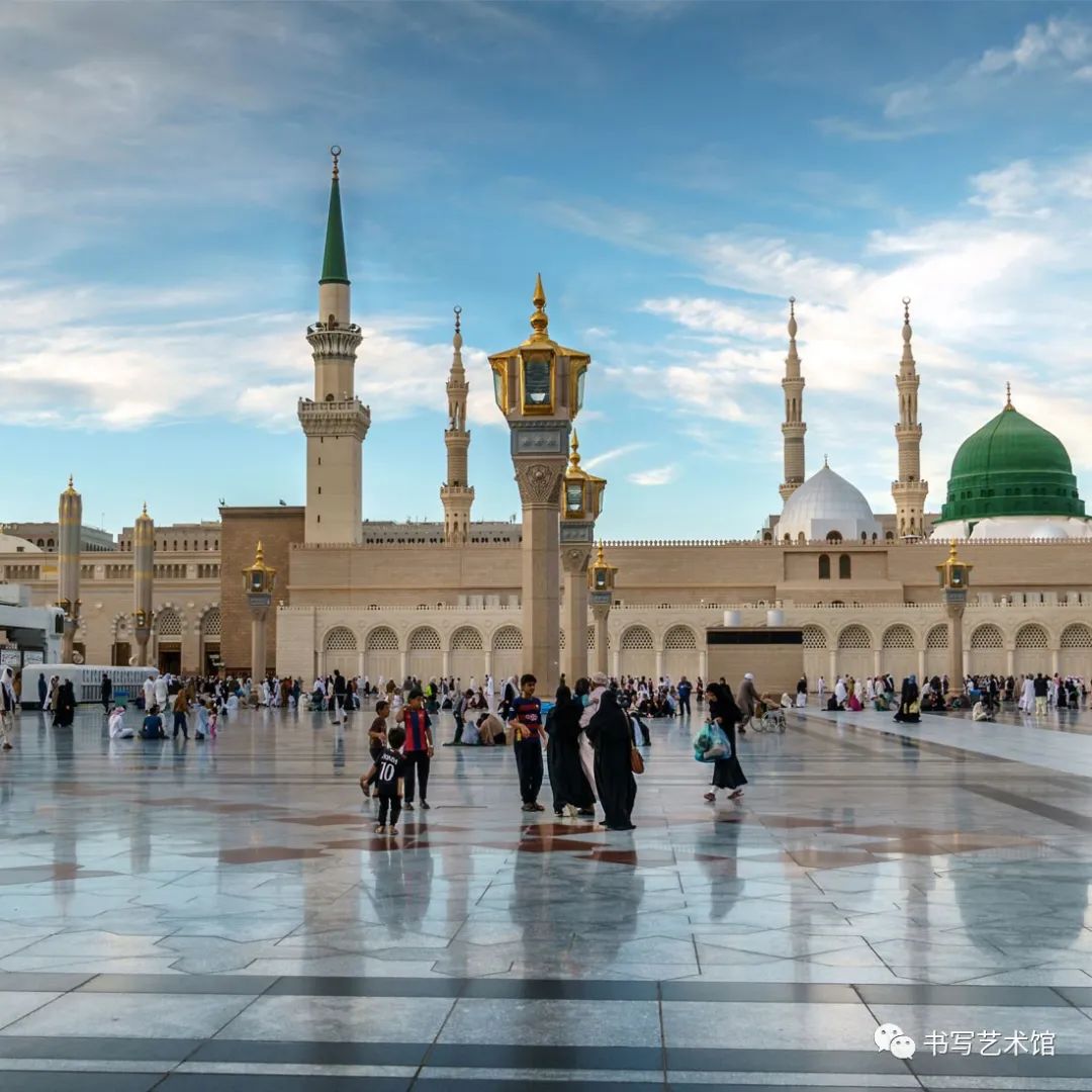 Commemorating the place of Muhammad's return - the new MEDINA medina ...