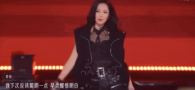 52-year-old "No. 1 Supermodel" Qu Ying: She is both glamorous and ...