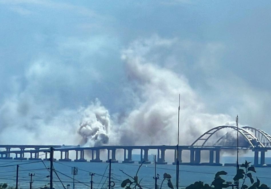 The Kerch Bridge was attacked again, Russia destroyed the Ukrainian ...