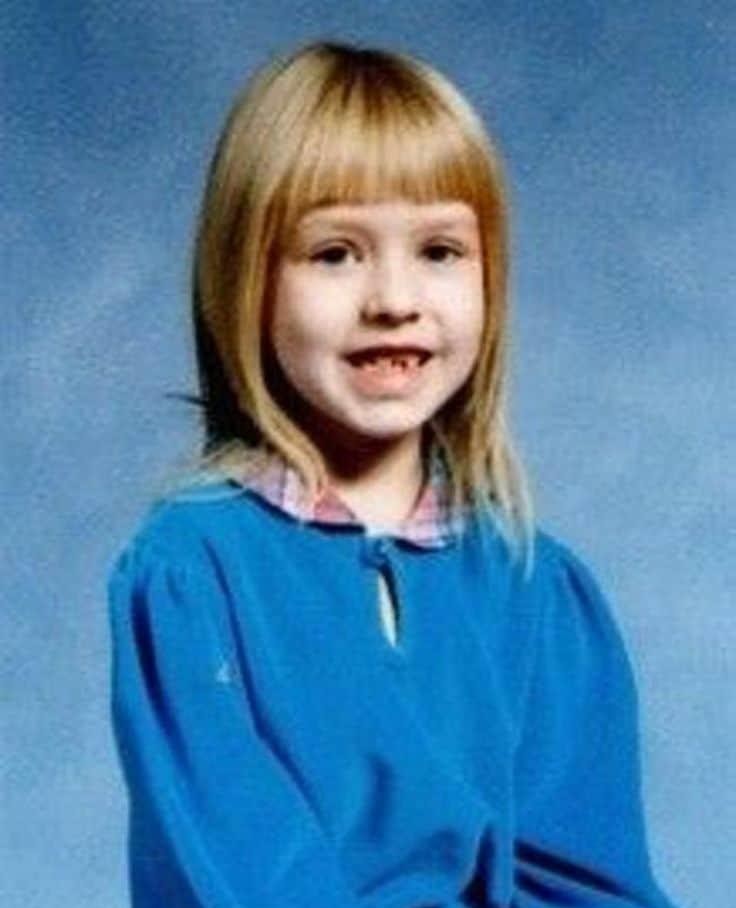 "Mulan" singer Cristiana Aguilera - iNEWS