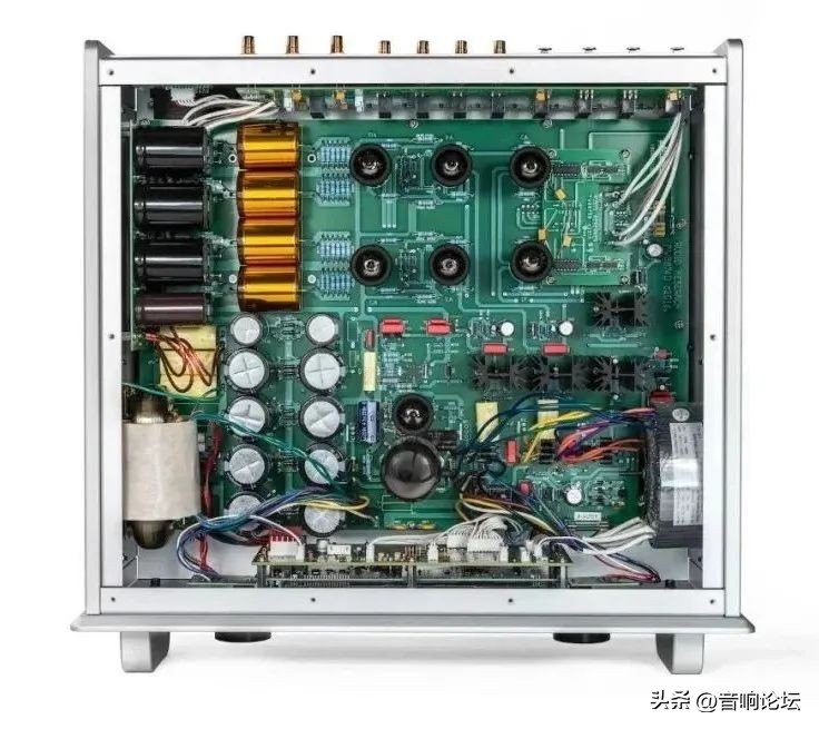 Worthy of the name of "reference": Audio Research Reference 6SE ...