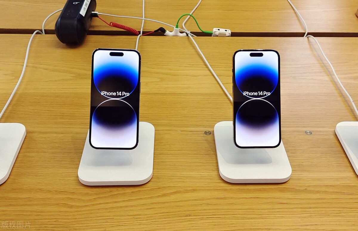 iPhone 15 series confirms that Samsung and LG are screen suppliers - iNEWS