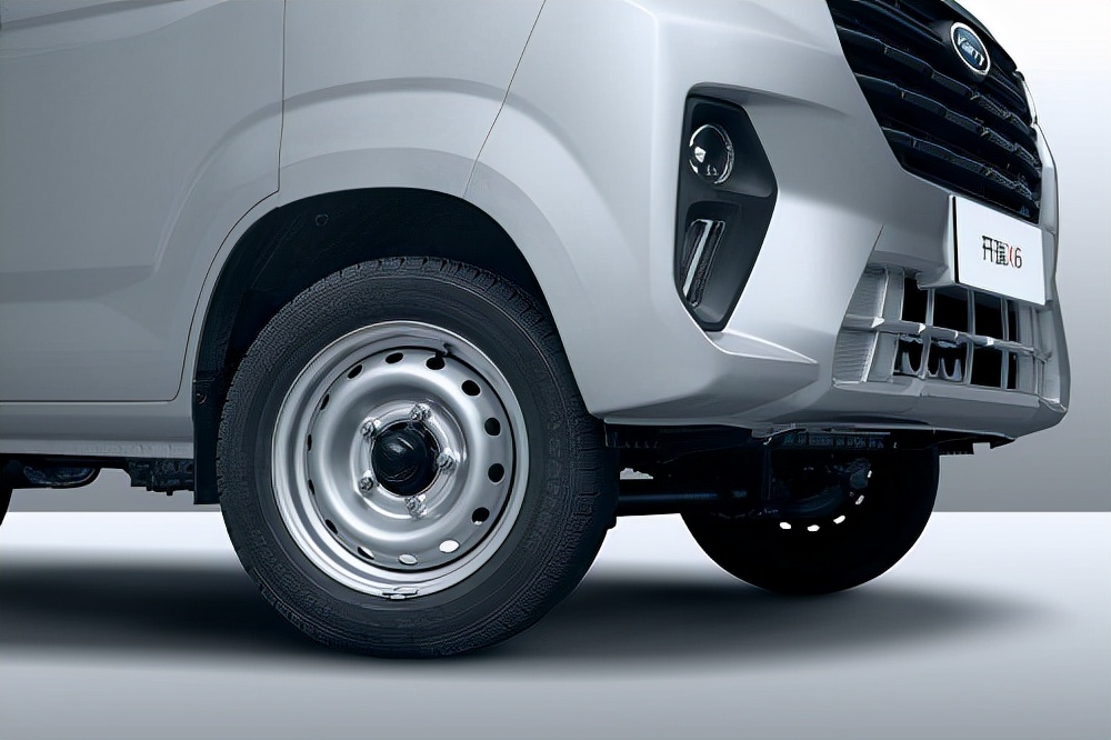 Not losing the safety of sedans, Karry x6 micro card debuts - iNEWS