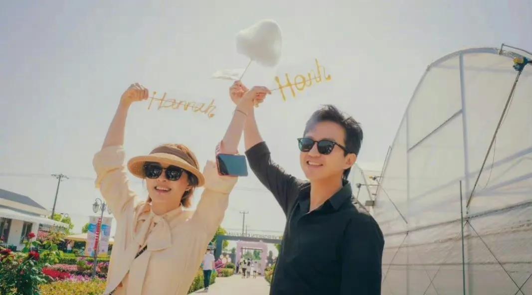 Humorous, delicate Mr. Deng - iNEWS