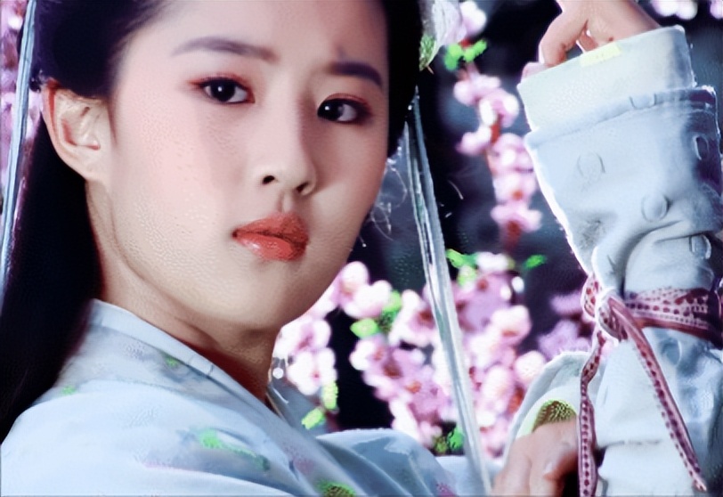 Both shortlisted for the Golden Panda Award, who has a greater chance ...