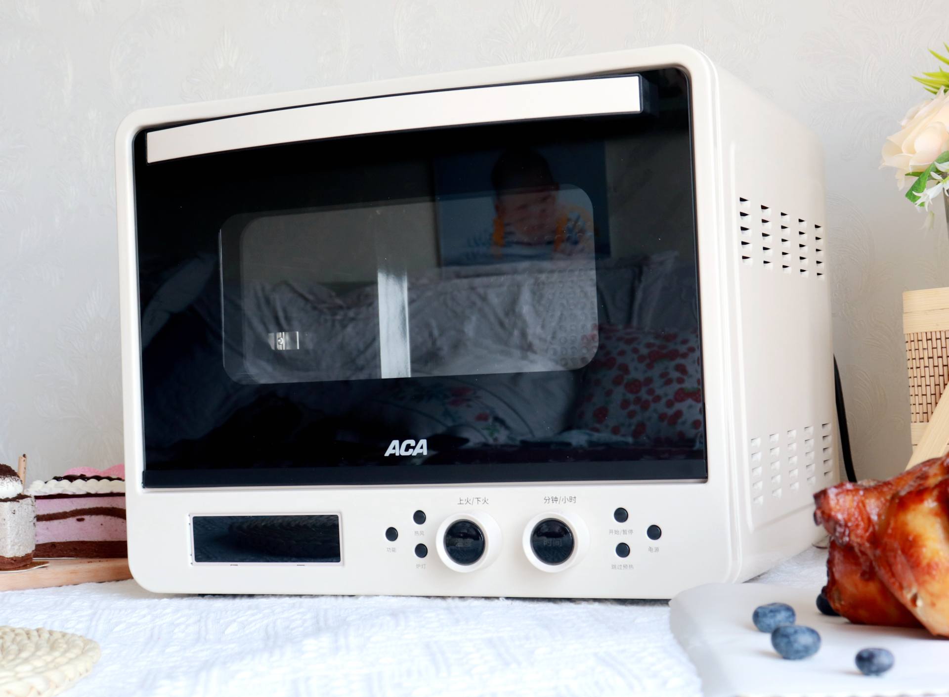 An oven that is easy to use and does not step on thunder - North ...