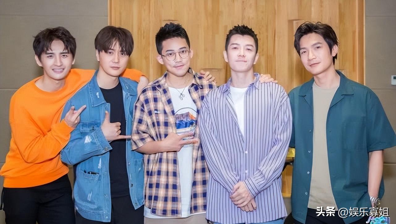 Group soul!Zhang Yuan is working on a new kind of combined stage, the ...