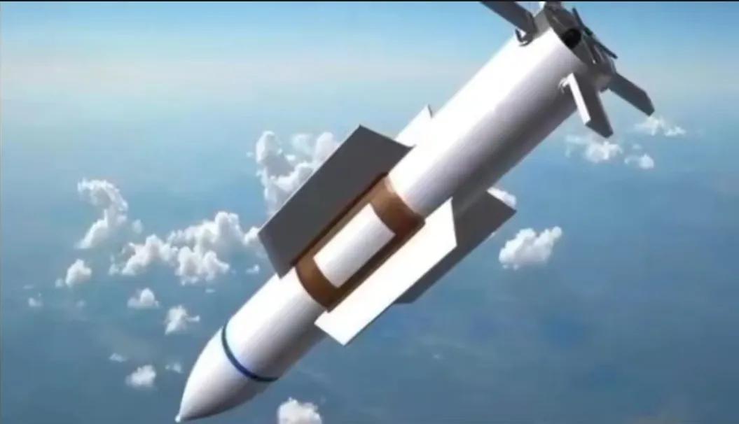 A giant ground penetrating bomb that can penetrate 200 meters ...