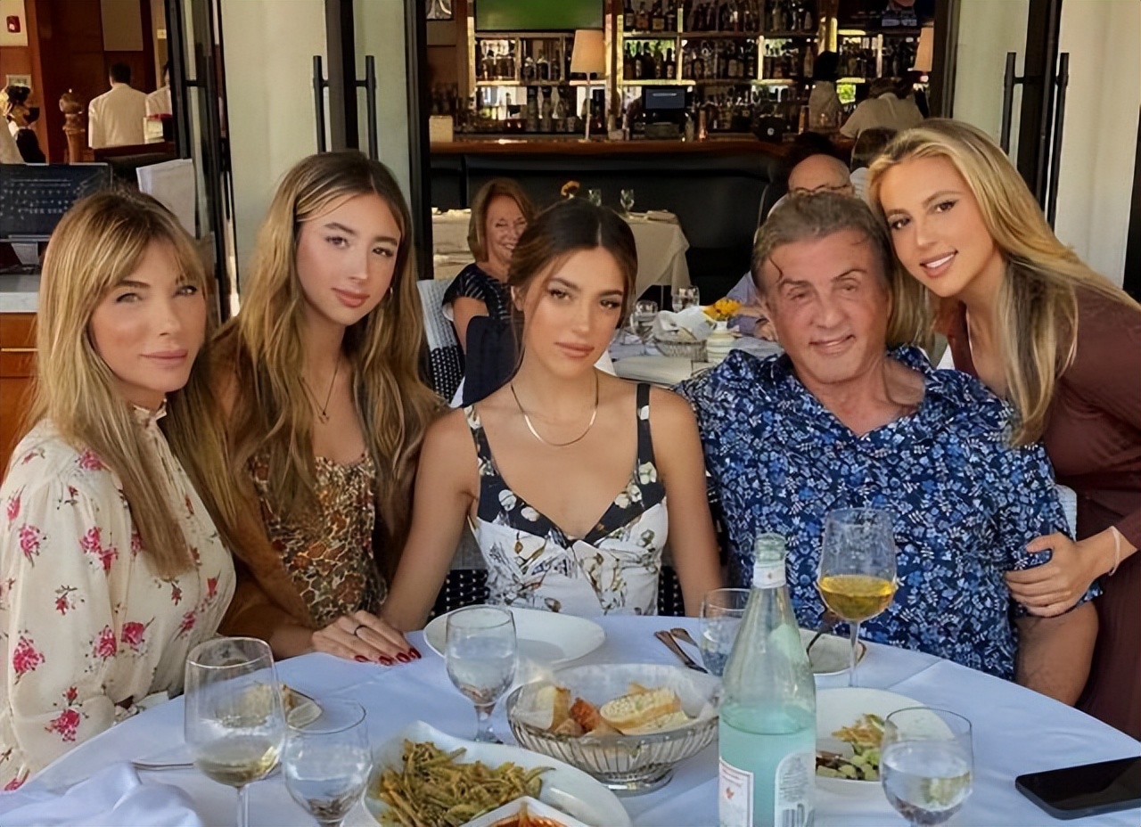 Why did bodybuilder Schwarzenegger introduce his girlfriend to Stallone ...