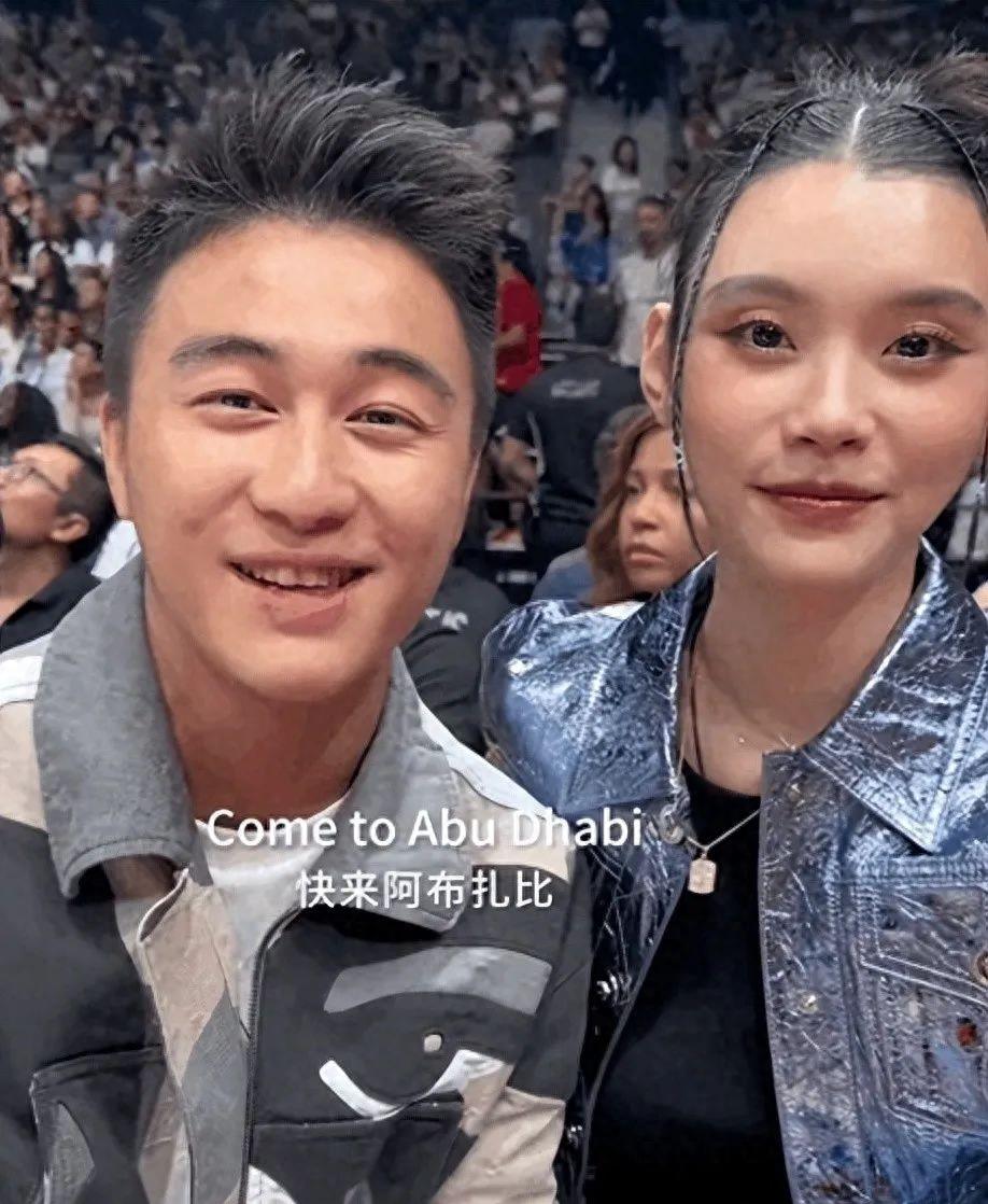 Xi Mengyao and He Youjun took a photo, showing their excellent genes - iMedia