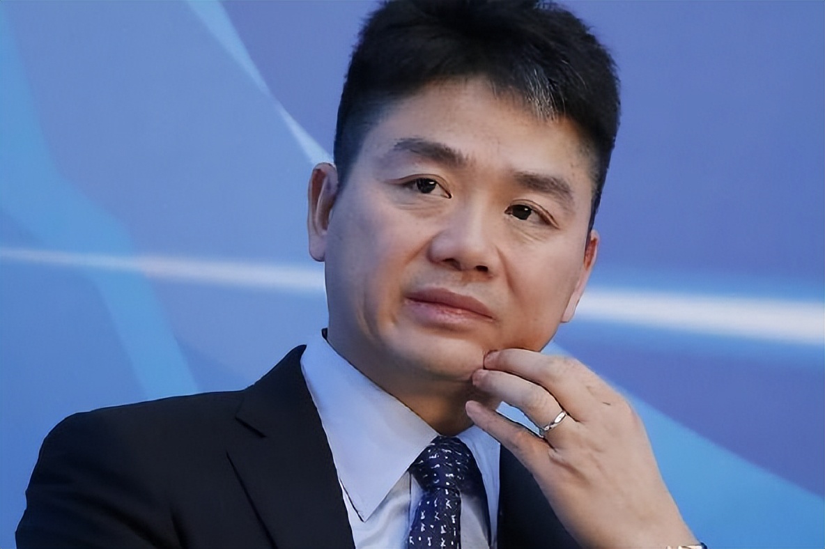Liu Qiang bought 600 million mansions abroad! He spoiled his daughter like a princess, and his ...