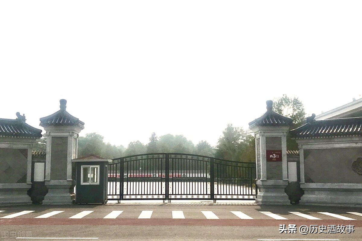 From the Babaoshan Quyi Troupe - iNEWS