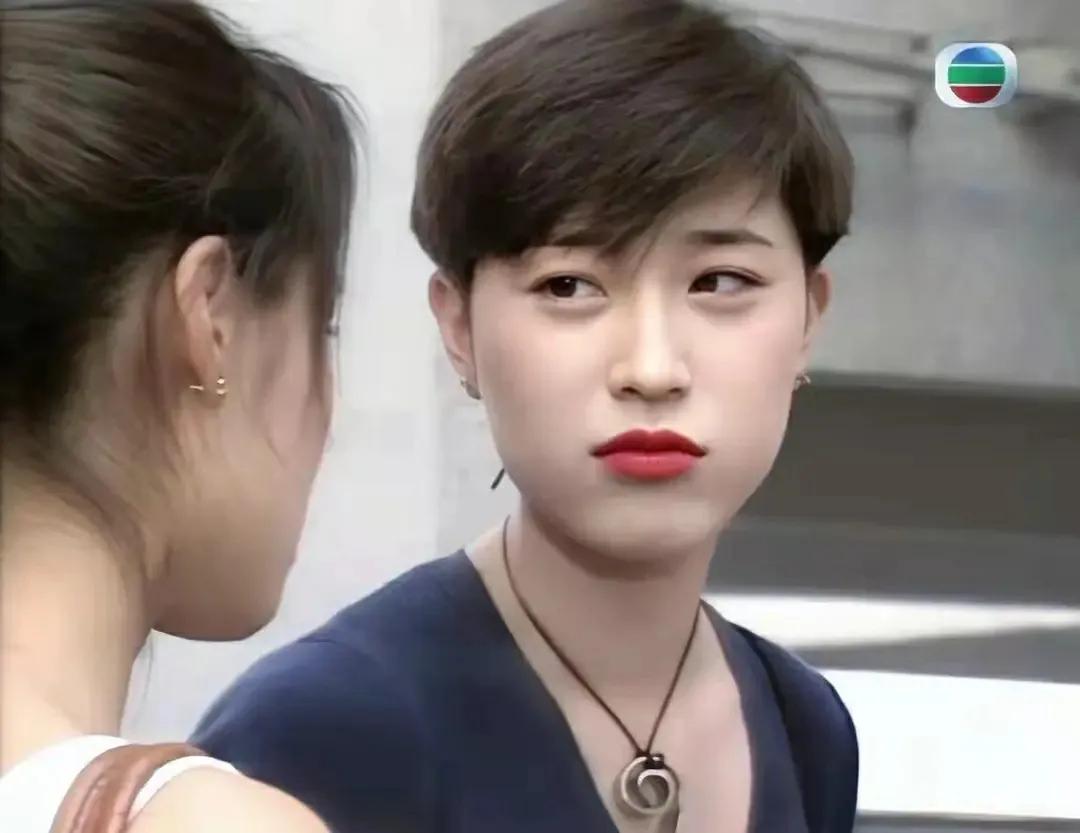 Cai Shaofen, Zhu Yin, Chen Farong, Hong Xin old photos, who is the most beautiful? - iNEWS