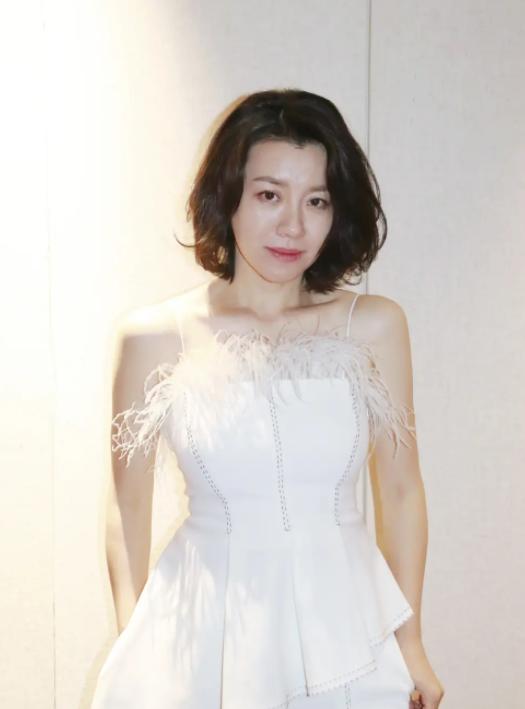 Actor Liu Lin: Abandoned by a famous director who lived together for 3 ...