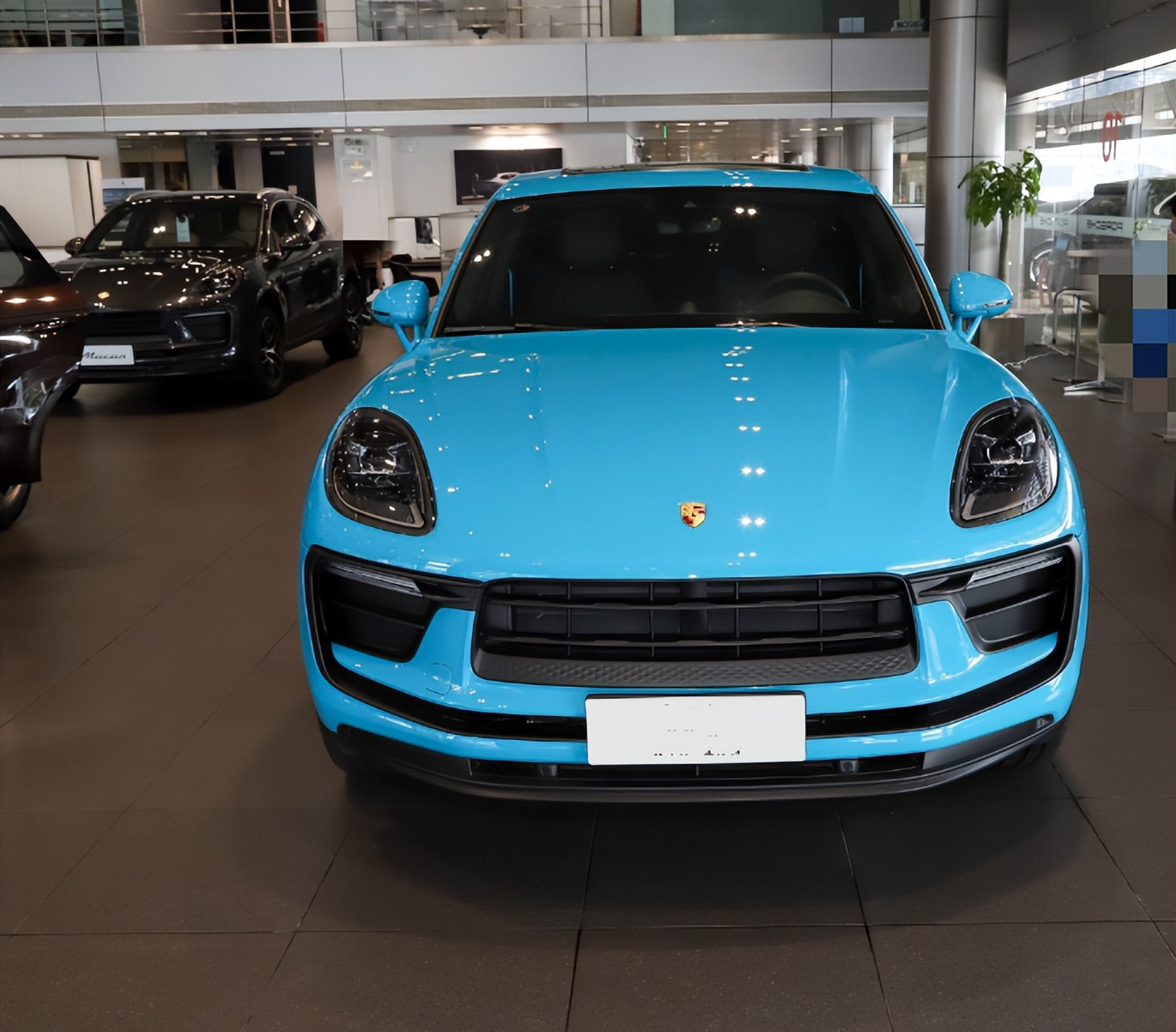 23 Macan 2.0T: It is Porsche's lowest priced SUV - iMedia