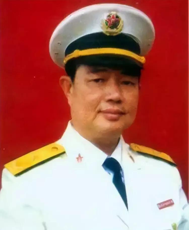The ever-victorious general Chen Weiwen, who has won 6 naval battles ...