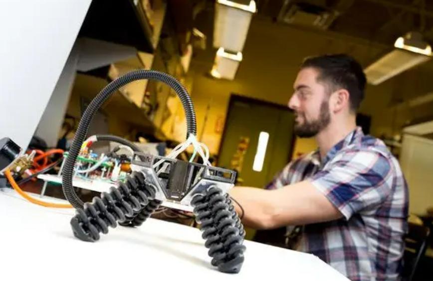 Introducing liquid or gas into the soft structure can adjust the motion ...