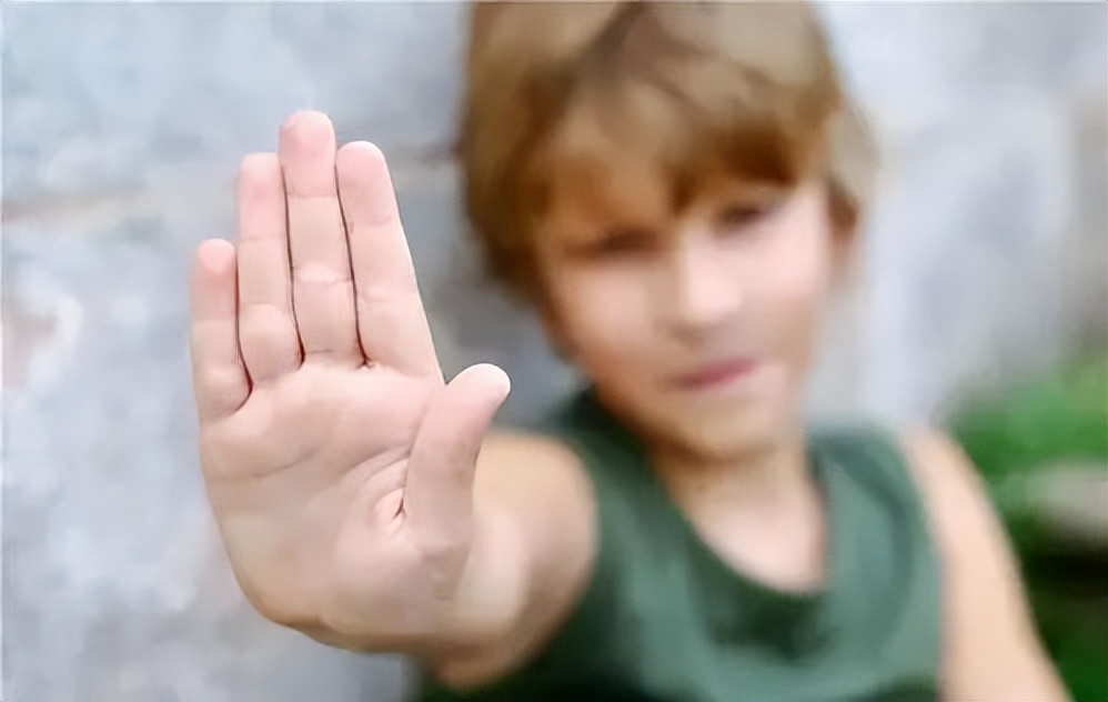 How important is it to teach children to say "no"? - iNEWS