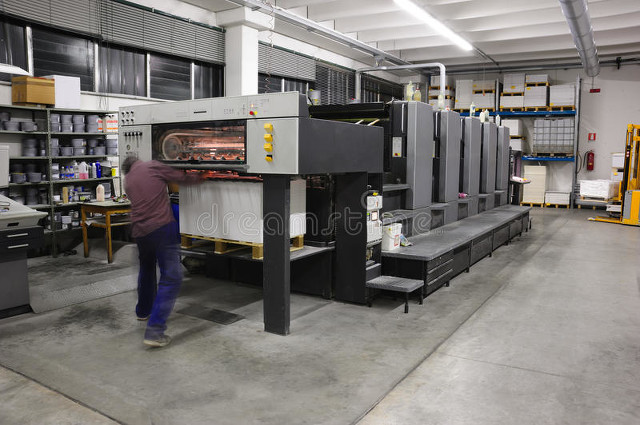 China breaks foreign monopoly! The first self-developed lithography ...