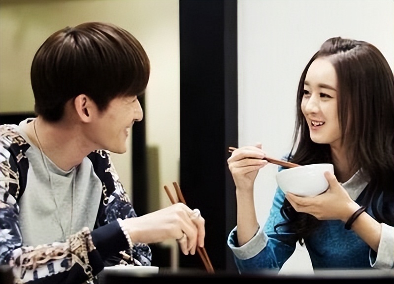 The screenwriter ridiculed Zhao Liying for being too small, and ...