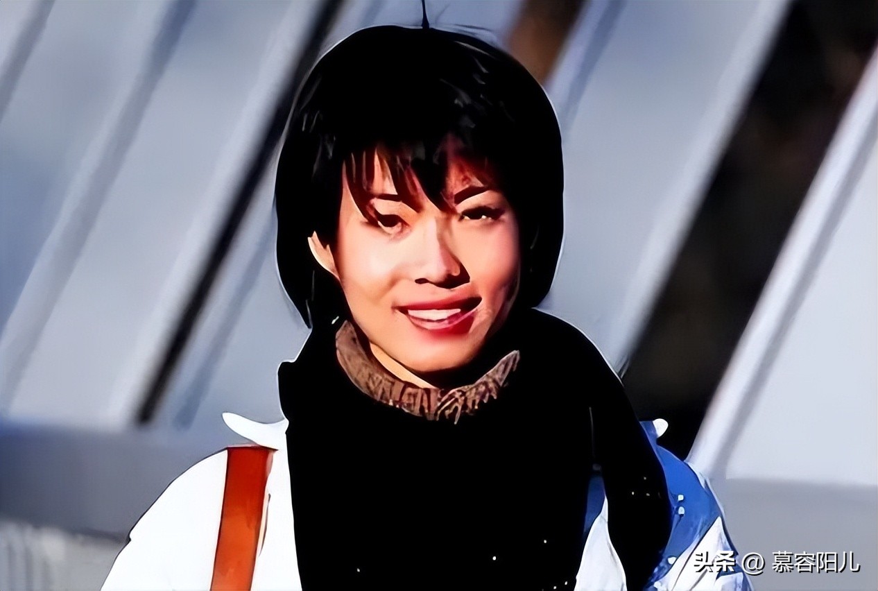 The 45-year-old unmarried Bao Xiaofeng was ridiculed for his poor ...