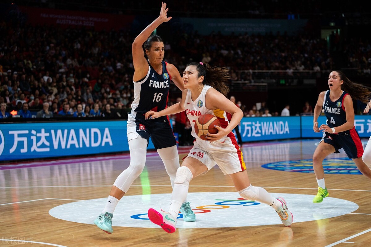 Chinese basketball team: Li Meng's body has accumulated a lot of ...