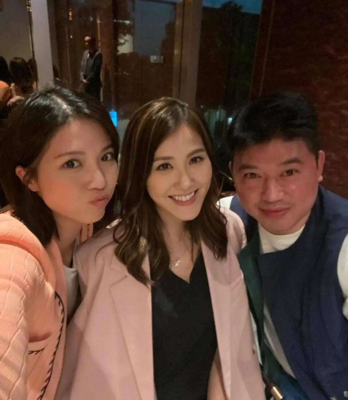 Liu Peiyue, Chen Xiaohua, Guo Baiyan appeared at Le Yiling's birthday ...