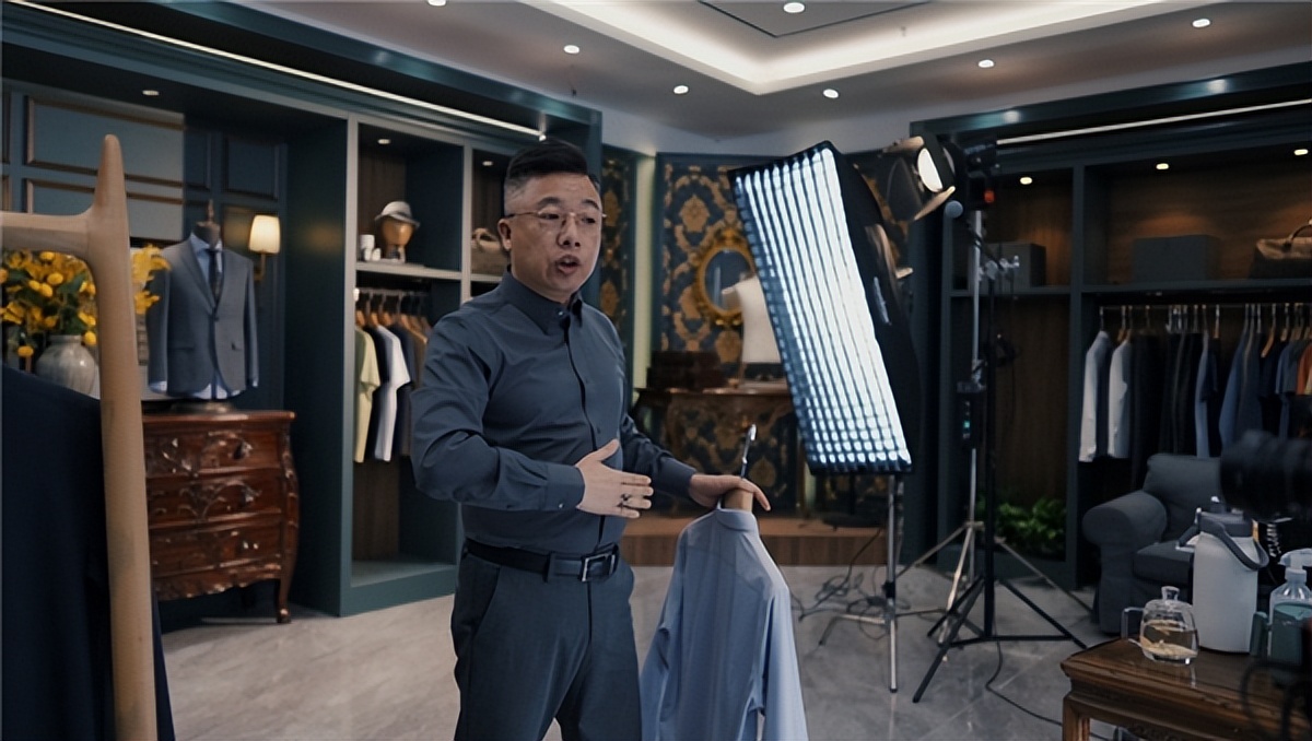 From "big and general" to "small and refined" to decode the digital ...