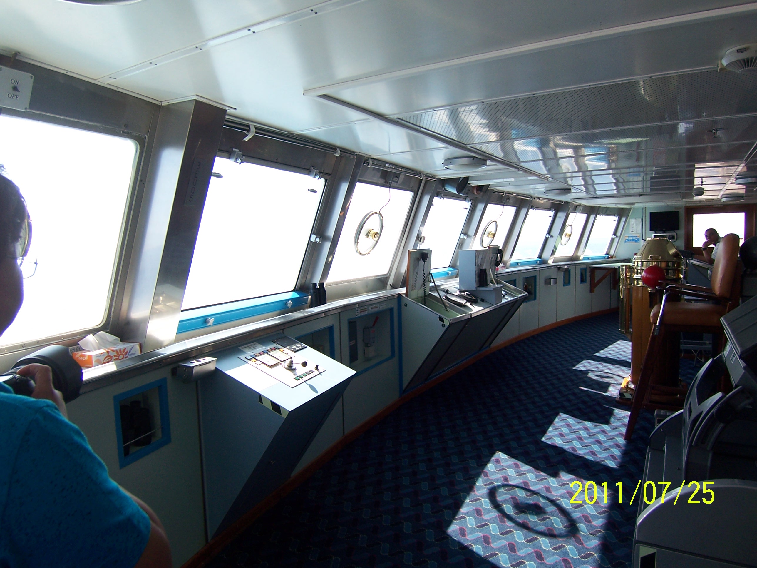 Exploring the cockpit of a cruise ship - iNEWS