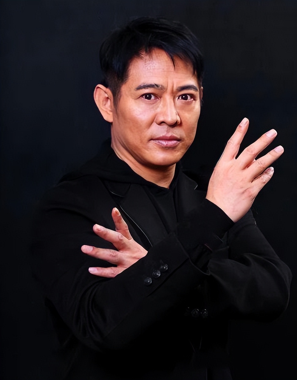 Jet Li's billions of fortunes were given to "her"? - iNEWS