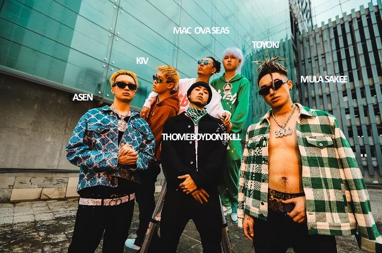 DIGI GHETTO crosses the four seas of Wuhan Station!Feel the power of the new generation of hip ...