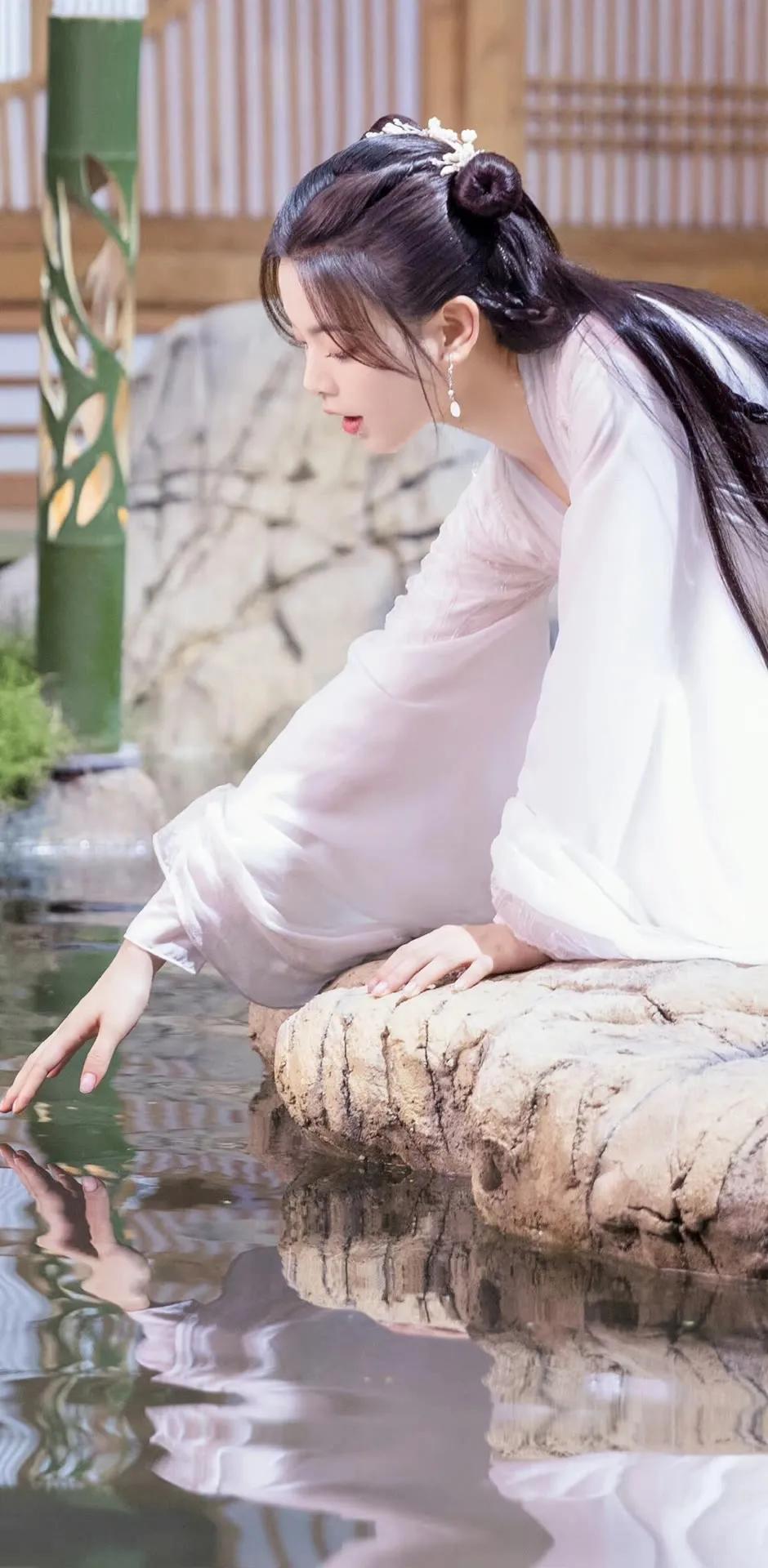 TV series "heavy purple" pictures - iMedia