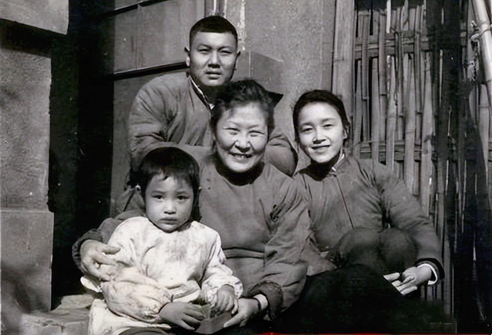 Actor Chen Chong: After becoming popular, he went to the United States ...