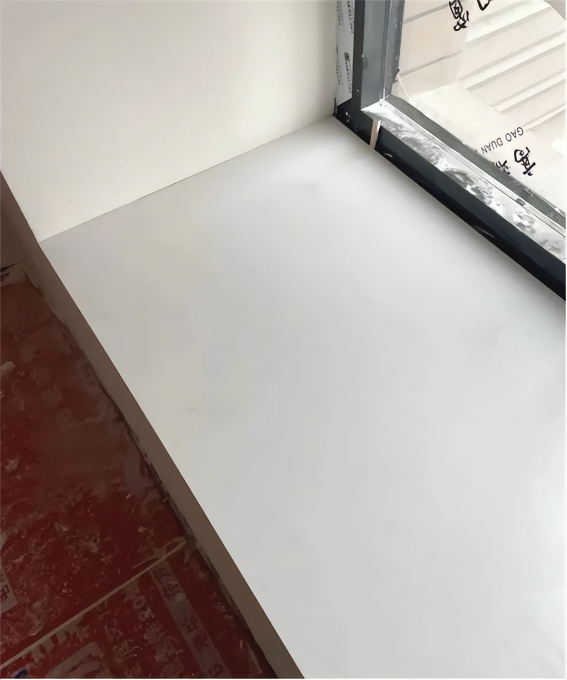 Leaving "little ears" on the windowsill is out of date!Minimalist ...